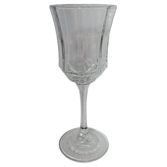 Moet & Chandon | Dining | Vintage Petite Liqueur Petillante Par Moet ...